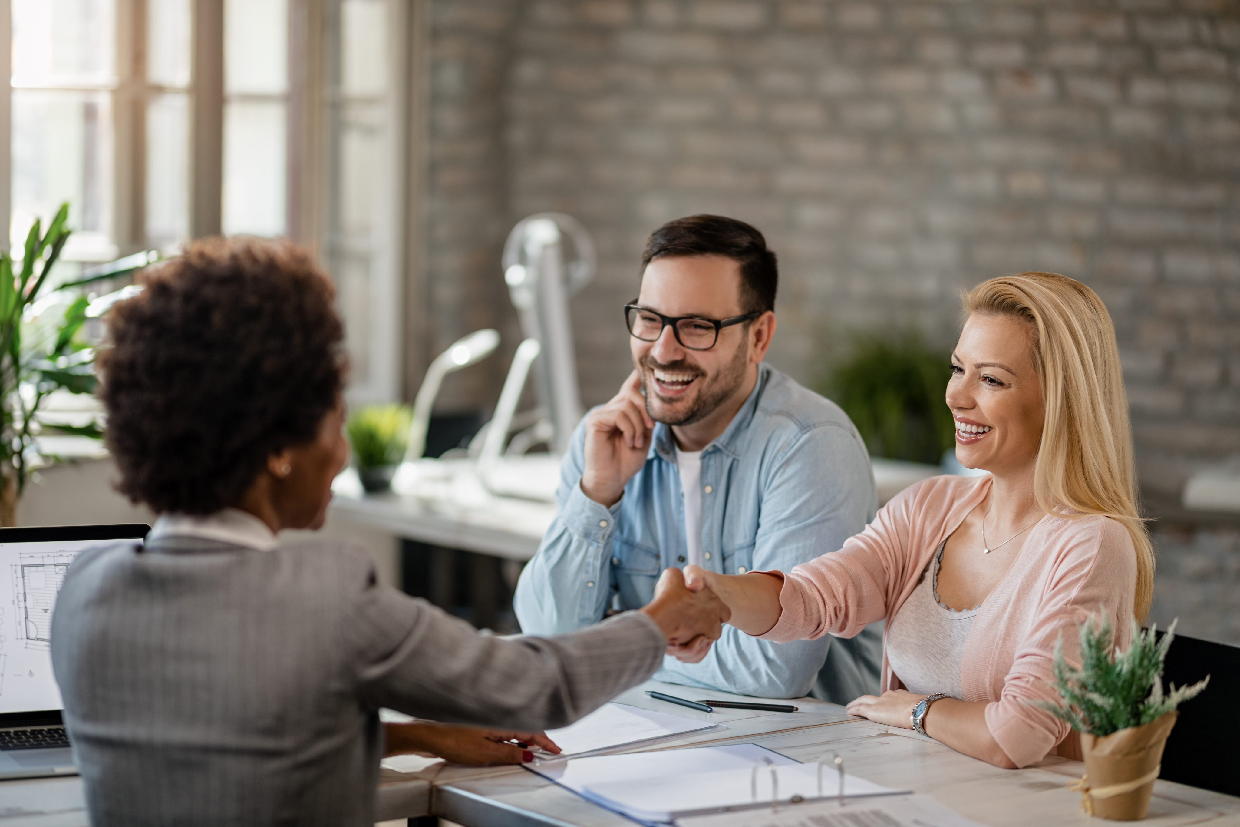 How To Earn a Safe Driver's Discount and Other Savings on Your ...