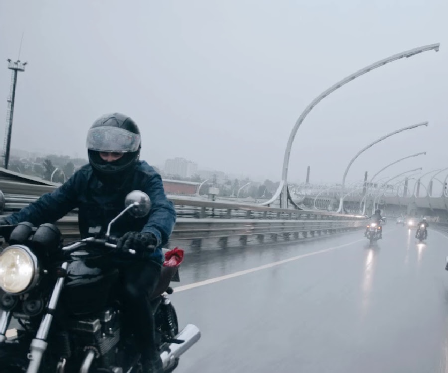 Riders Guide to Motorcycle Steering Basics - Valley Driving School