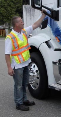 8 Tips for Braking Safely in All Road Conditions - Valley Driving School